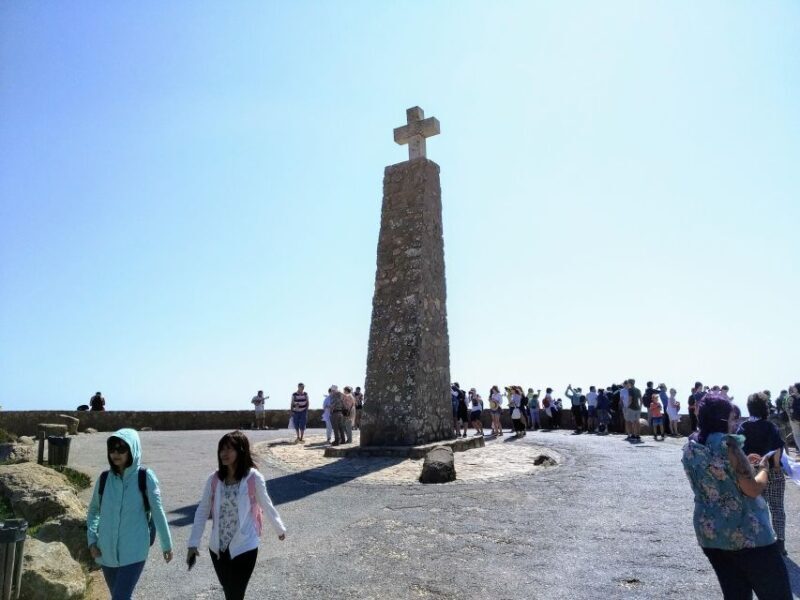 Tour Palácio da Pena, Azenhas do Mar, Cabo da Roca e Cascais - A Well-Rounded Journey Through Portugals Coastal and Cultural Gems
