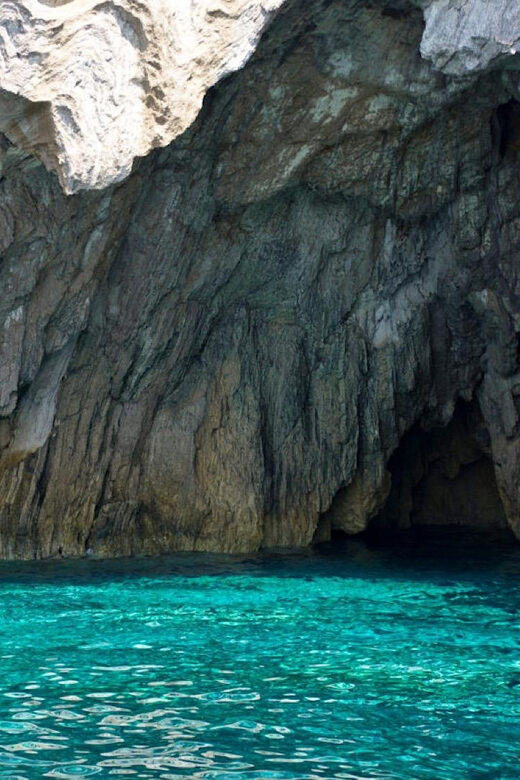 TOUR: PANAREA & STROMBOLI BY NIGHT (MAX 12 P.) - What Makes This Tour Stand Out?