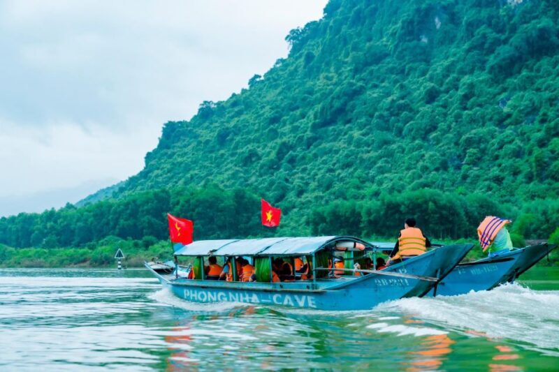 Tour Phong Nha-Ke Bang National Park 2 days 1 night - An In-Depth Look at the 2-Day Tour Experience