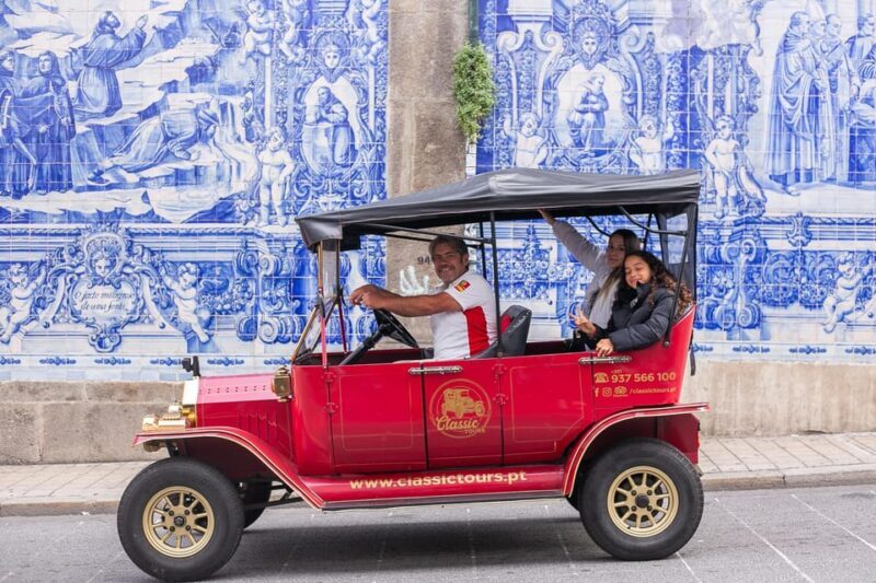 Tour Porto: Classic Car + A Toast with Port Wine - What to Expect on the Itinerary