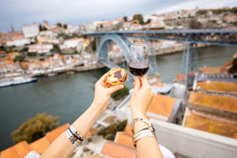 Tour Porto Douro Valley | The richness of Wine | ALL INCLUD. - The Bottom Line