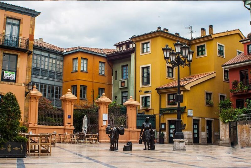 Tour privado por Oviedo - Gastronomy: The Heart of Oviedo’s Culture