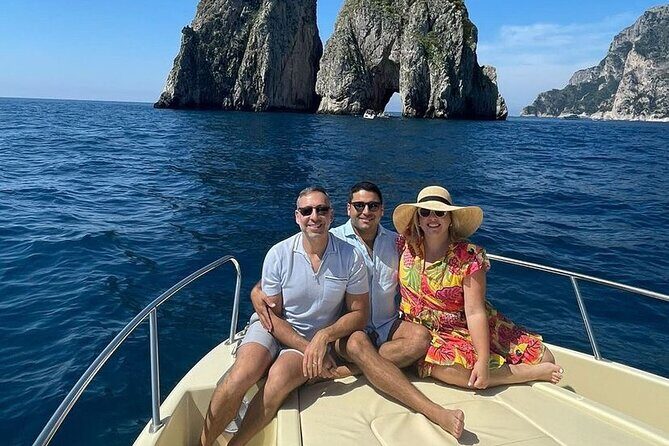 Tour Privato di Capri in Barca - Key Points