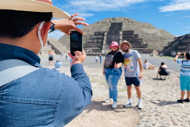 Tour Pyramids of Teotihuacan, Basilica and Tlatelolco from CDMX - A Closer Look at the Tour Experience