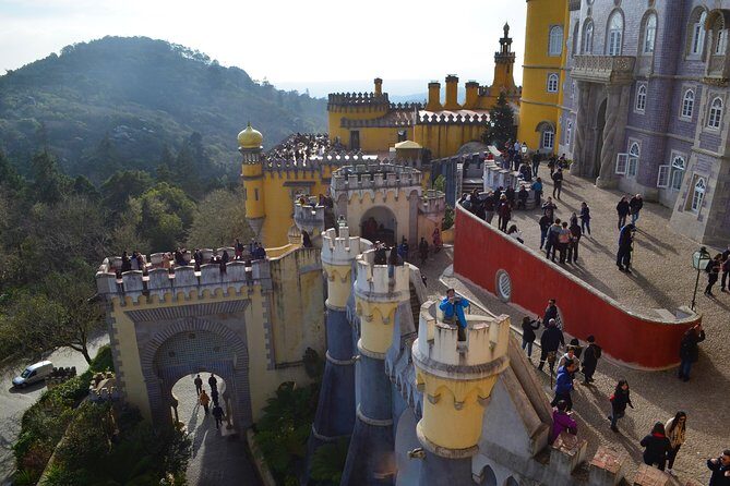 Tour Sintra from Lisbon Half Day - Guincho Beach and Cascais: Coastal Beauty and Vibrant Villages
