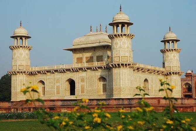Tour The Taj Mahal - The Taj Mahal: India’s Most Famous Mausoleum