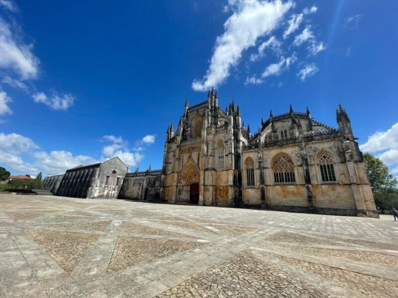 Tour to Fátima, Batalha, Nazaré and Óbidos - A Deep Dive into the Itinerary and Experiences