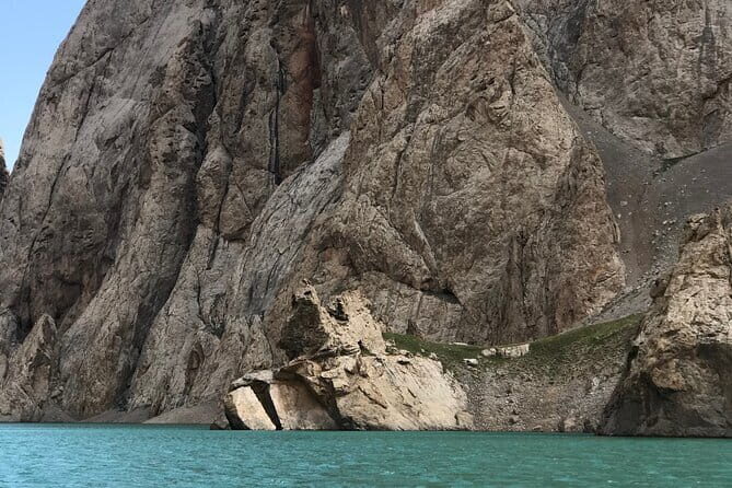Tour to Kel Suu Lake Visit Paradise of Kyrgyzstan - Day 3: Returning via Naryn and the Mountain Valleys