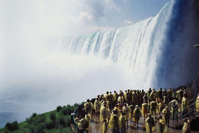 Tour to Niagara Falls from Toronto - The Real Value of This Tour