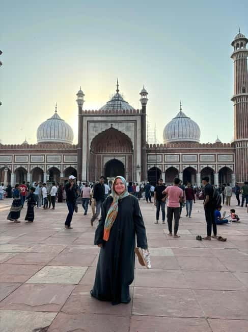 Tour to old delhi with guide and transfer - Practical Details and Value