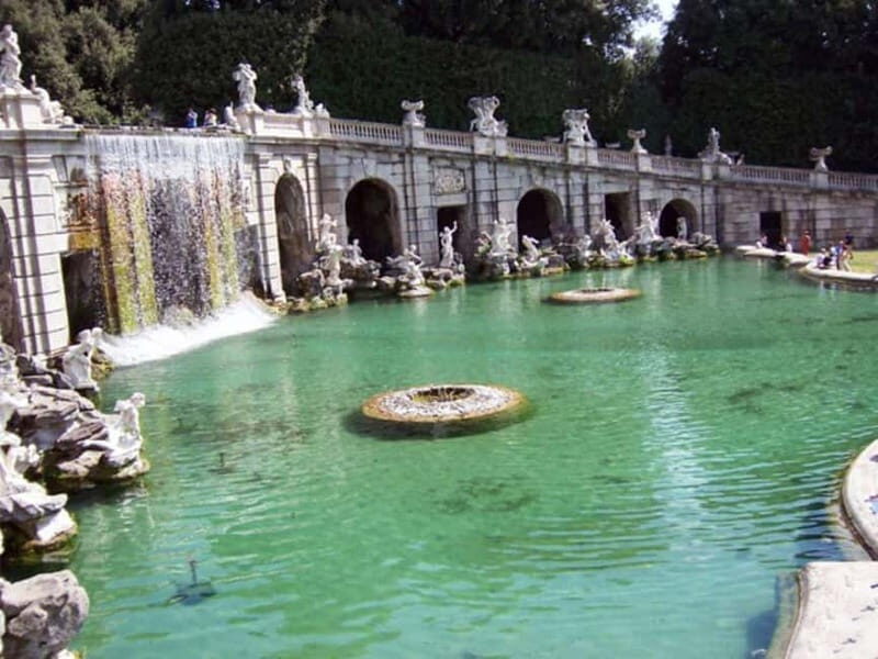 Tour to the Royal Palace of Caserta and Monte Cassino: with Guide and Tickets Included - Why This Tour Stands Out