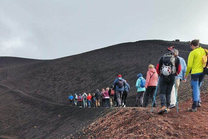 Tour to the Summit Craters of Etna 2920 meters with cable car and Jeep - FAQ