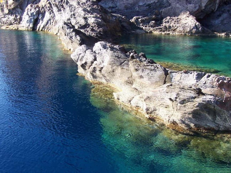 Tour to Vulcano: boat excursion and snorkeling ,departure from Lipari - Approaching Vulcano: The Island of Fire and Steam