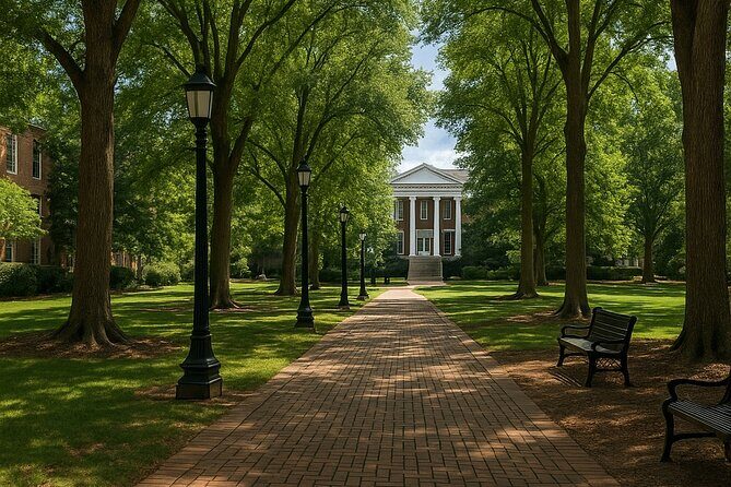 Tour University of Georgia with a Real Student - The Iconic UGA Arch and North Campus