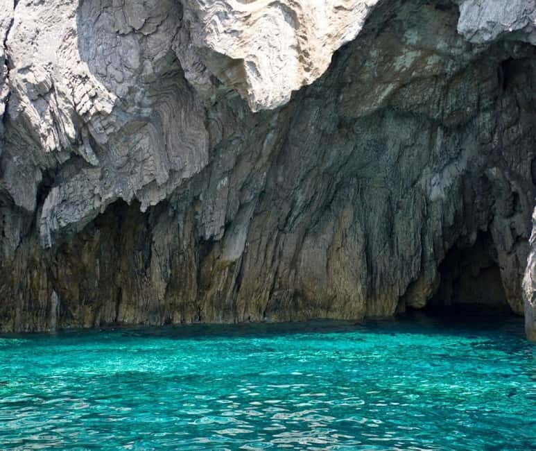 TOUR- Vulcano,Lipari,Panarea, and Stromboli (Max 5P) - Whats Included and Whats Not