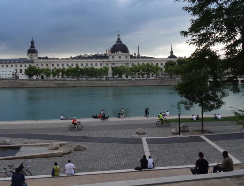 Tour with an Actor-Guide: The Revolution and the End of Lyon - Practicalities and Value