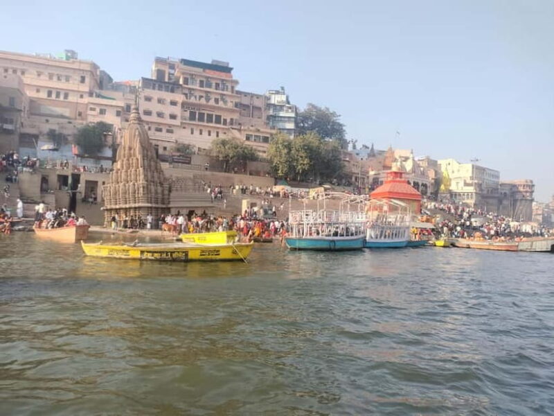 Tourist Guide English & Spanish Varanasi/Benares - FAQs