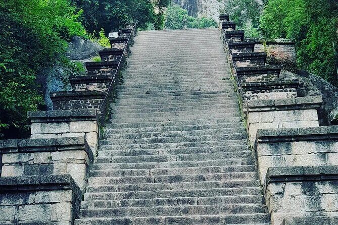 Tours and Transportation in Sri Lanka - FAQ