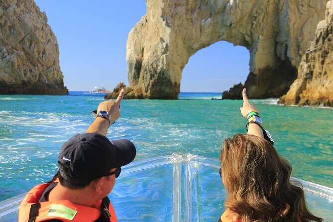 Tours in Cabo, Paseo al Arco and Fin de la Tierra in the only Clear Boat - The Experience in Detail