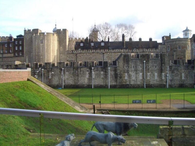 Tower of London Kid-Friendly Private Tour - Practical Considerations for Families