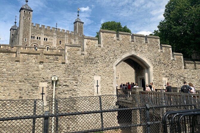 Tower of London: Opening Ceremony & Early Crown Jewels Access - What Makes This Tour Special