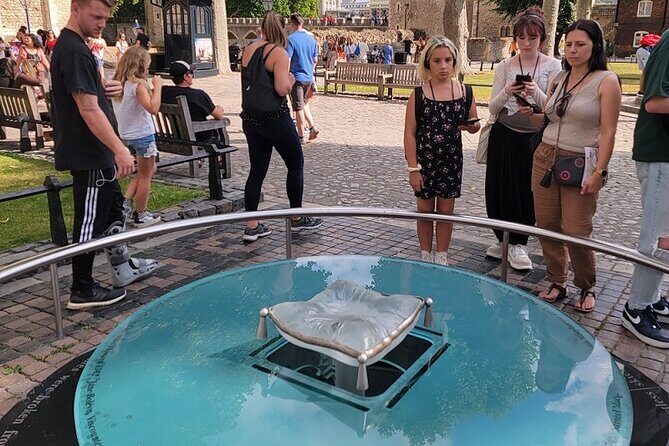 Tower of London: Opening Ceremony & Early Crown Jewels Access - Authentic Tips from Reviews
