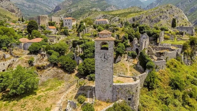 Town of Bar: Old Town Heritage Tour and Olive Oil Tasting - The Journey Begins: Pickup and Transport