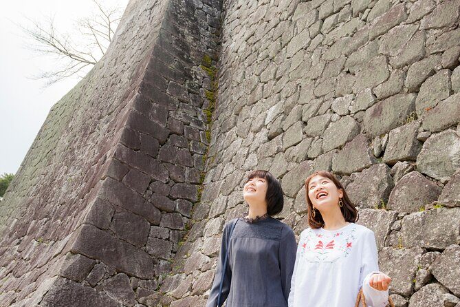 [Town walk] Stroll around Matsuyama Castle and enjoy local shopping - Authentic Experiences & Hidden Gems