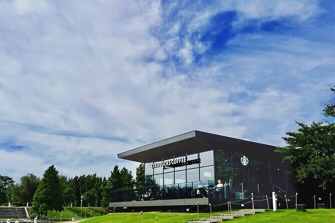 Toyamas Starbucks and Glass Art from Tokyo by Bullet Train - A Detailed Look at the Toyama Day Trip