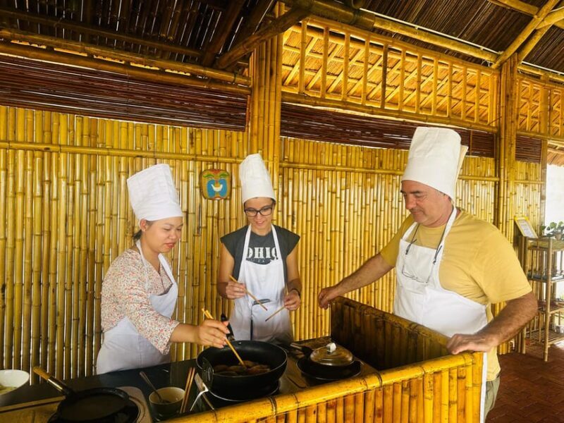 Tra Que Village Vegetable Farm Experience by Bike - FAQ