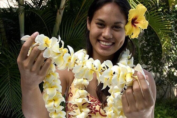 Traditional Airport Lei Greeting on Kona Hawai'i - Who Is This Tour Best For?