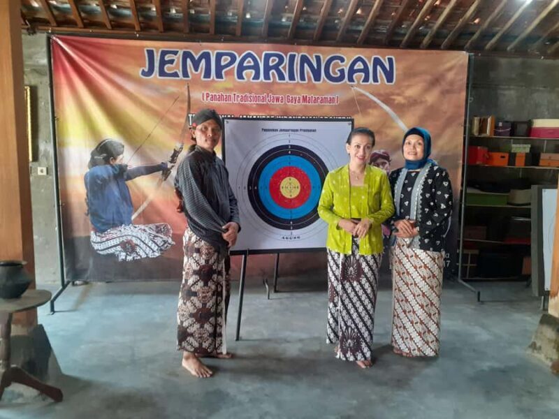 Traditional Archery Class (Jemparingan) - Starting the Experience: Location and Access