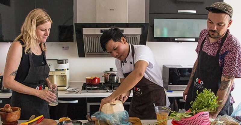 Traditional Cooking Class and Local Market tour - Key Points