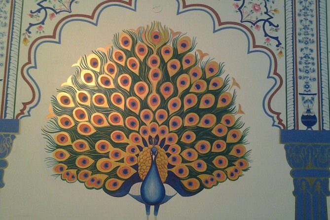 Traditional Dinner with Indian Family in Jaipur With Transfers - An In-Depth Look at the Jaipur Family Dinner Experience