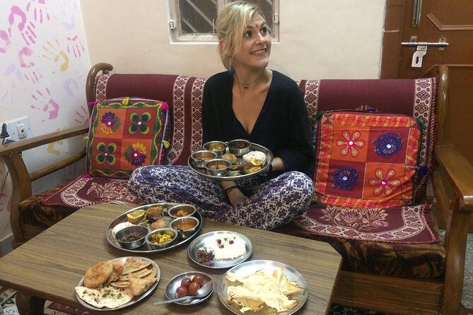 Traditional Dinner with Indian Family in Jaipur With Transfers - The Sum Up