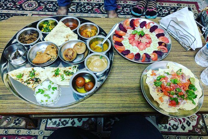 Traditional Dinner with Indian Family in Jaipur With Transfers - FAQ