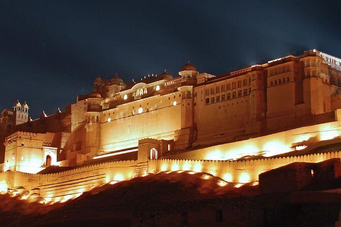 Traditional Dinner With Indian Family With Night Tour of Jaipur - Key Points