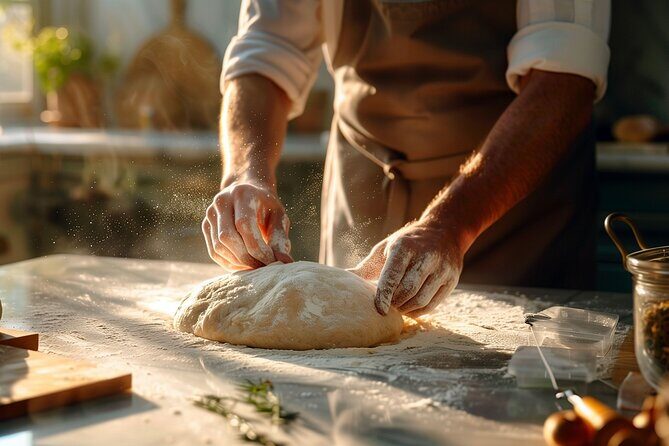 Traditional English Scone Making and Tea Workshop - Key Points