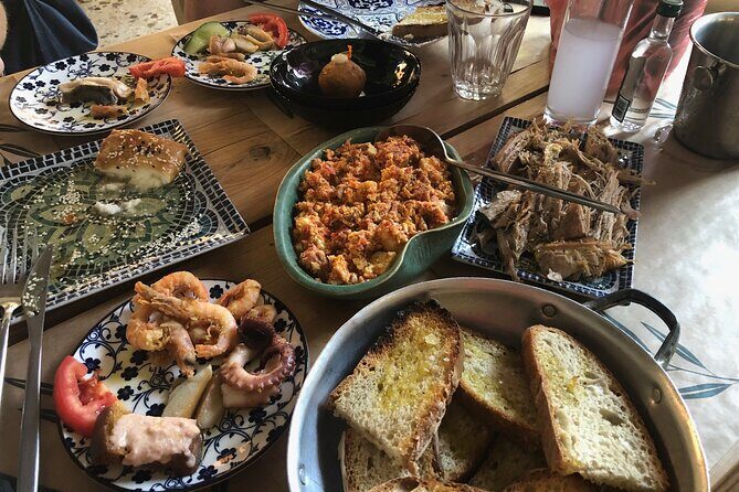 Traditional Food tour, Olive oil Tasting with Lunch in Kalamata, Messinia! - Key Points