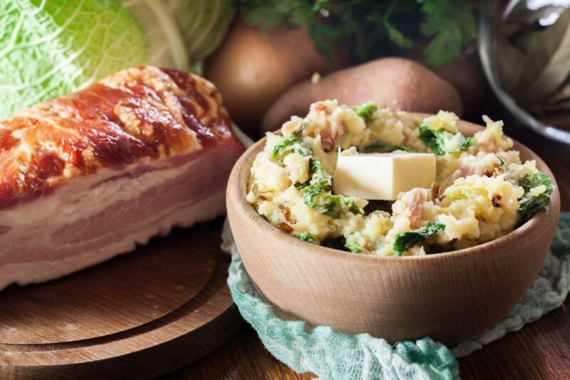 Traditional Irish Food and Dublin Old Town Private Tour - Key Points