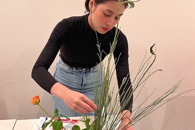 Traditional Japanese Flower Styling Workshop - Ikebana in Osaka - Key Points