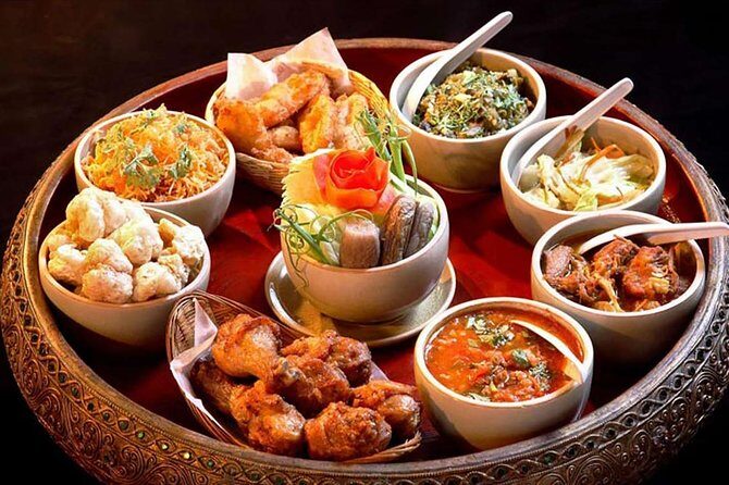 Traditional Khantoke Dinner & Cultural Show Tour in Chiang Mai - An Authentic Look at Northern Thai Culture