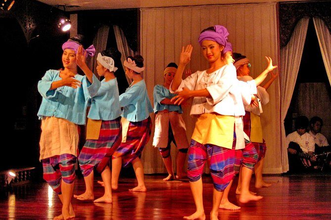 Traditional Khum Khantoke Dinner from Chiang Mai with Cultural Dance Show - Detailed Itinerary Breakdown