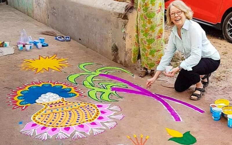 Traditional Kolam Class & Cultural Experience in Madurai - A Practical Guide to Your Madurai Kolam Experience