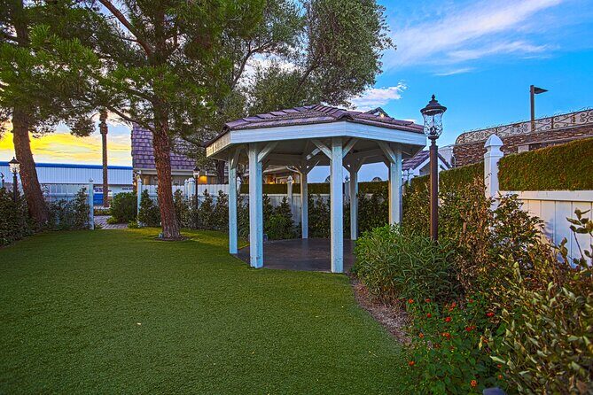 Traditional Las Vegas Wedding Package - The Sum Up: Who Is This Experience Best For?