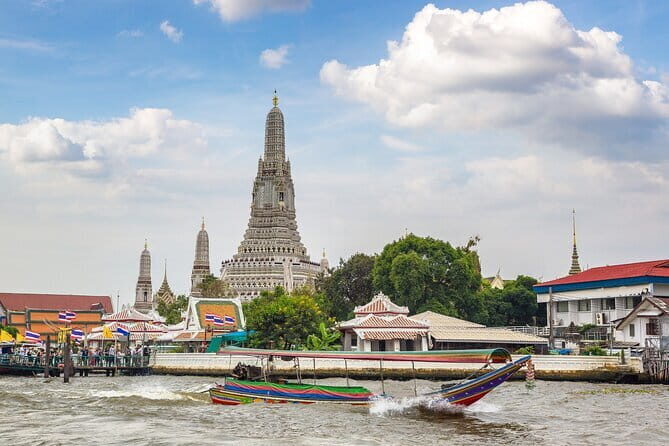 Traditional Longtail Boat Tour in Bangkok Canals - Practical Details: What to Expect