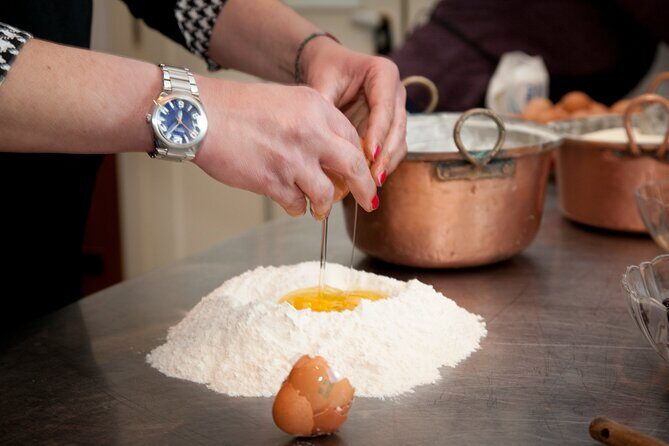 Traditional Neapolitan cooking class - Key Points