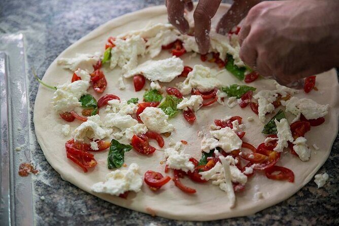 Traditional Pizza Class in Naples, pizza maker for a day. - Exploring the Experience