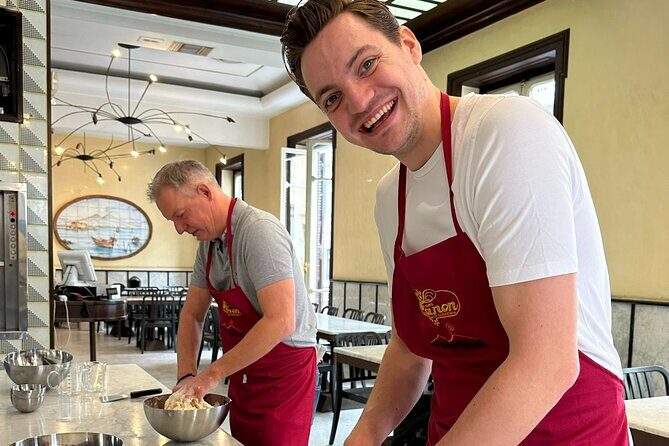 Traditional Pizza Class in Naples, pizza maker for a day. - FAQ
