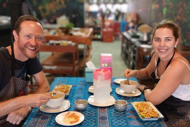 Traditional Thai Cooking Class with Smart Cook - Group Size, Pacing, and Atmosphere